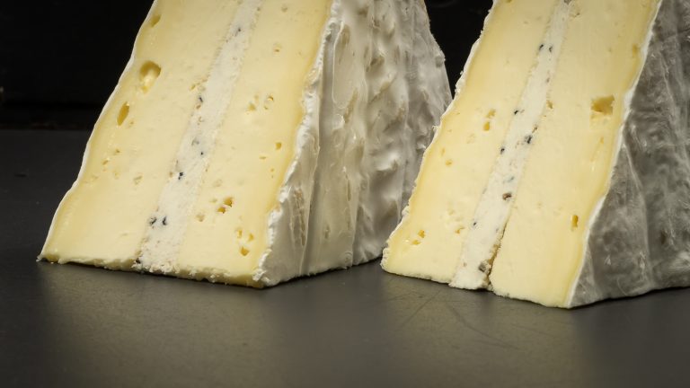 TRUFFLED BRIE - Alsop & Walker